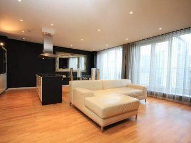1 Bedrooms Flat for rent in Ability Place, Millharbour E14