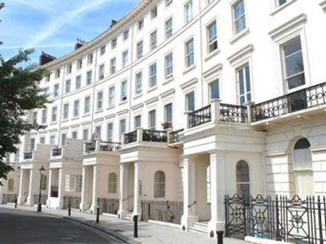 1 Bedrooms Flat for rent in Adelaide Crescent, Hove, East Sussex BN3