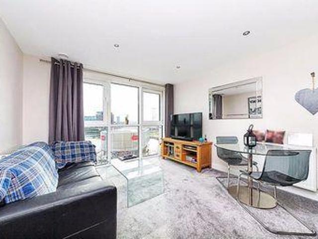 1 Bedrooms Flat for rent in Adriatic Apartment, 20 Western Gateway E16