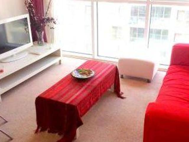 1 Bedrooms Flat for rent in Adriatic Apartments, London Canning Town, London East London, England E16