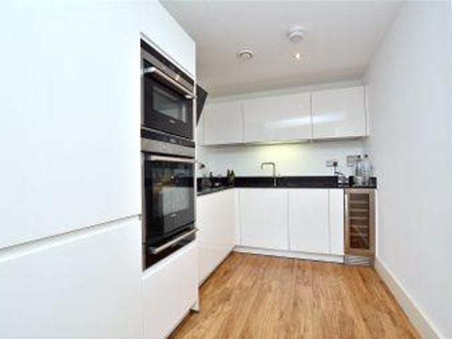 1 Bedrooms Flat for rent in Altitude Point, London E1