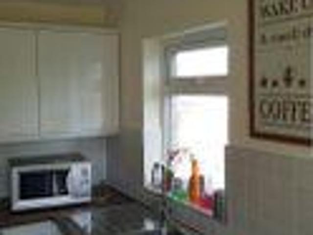 1 Bedrooms Flat for rent in Alders Close, London E11