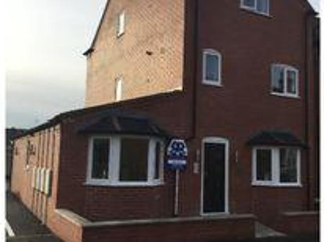 1 Bedrooms Flat for rent in Alexandra Mews, Stafford ST17