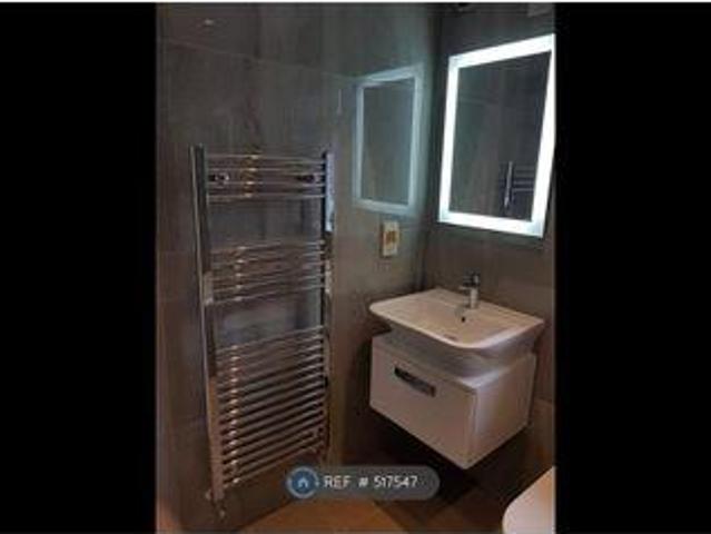 1 Bedrooms Flat for rent in All Saints Road, London SW19