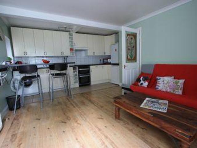 1 Bedrooms Flat for rent in Arthur Road, Wimbledon SW19
