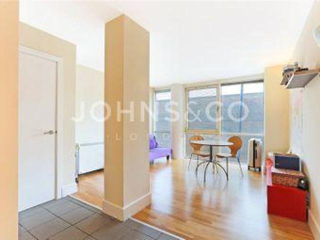 1 Bedrooms Flat for rent in Artichoke Hill, Wapping, London E1W