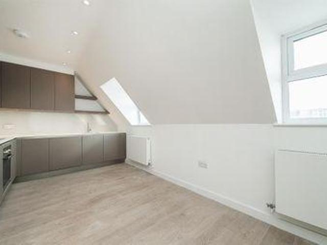 1 Bedrooms Flat for rent in Archway Road, London N6