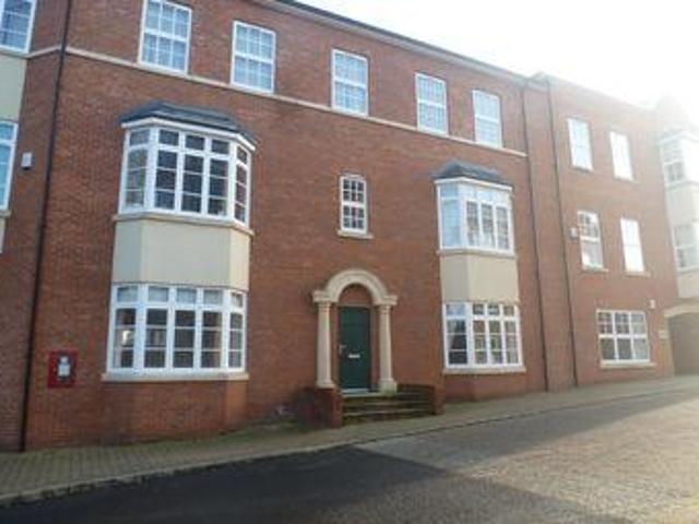 1 Bedrooms Flat for rent in Armstrong Drive, Worcester WR1