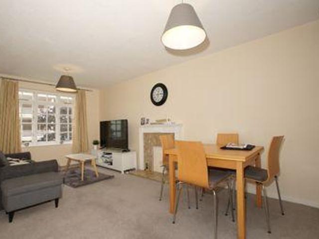 1 Bedrooms Flat for rent in Ashdown Way, Balham SW17
