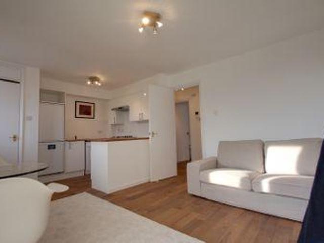 1 Bedrooms Flat for rent in Asher Way China Court, London E1W