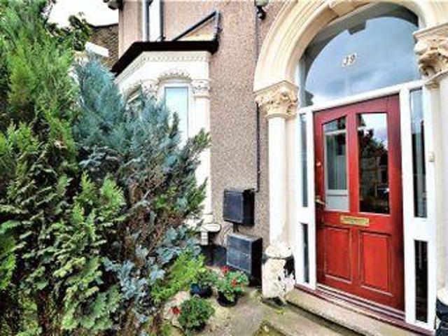 1 Bedrooms Flat for rent in Atherton Road, Forest Gate E7