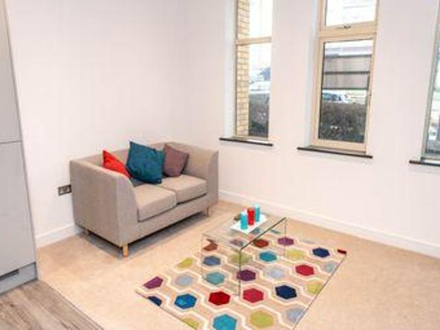 1 Bedrooms Flat for rent in Augustus House, 3 New Augustus Street, Bradford BD1