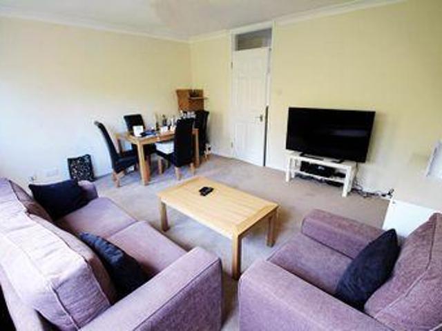 1 Bedrooms Flat for rent in Avenue Elmers, Surbiton KT6