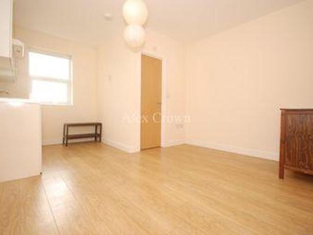 1 Bedrooms Flat for rent in Bounds Green Road, London N11