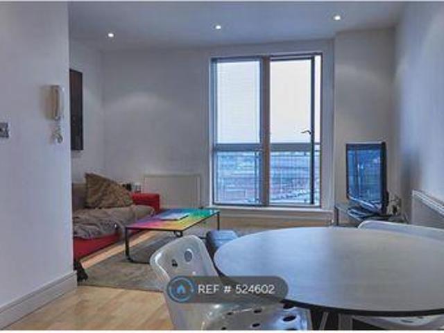 1 Bedrooms Flat for rent in Bowman Lane, Leeds LS10