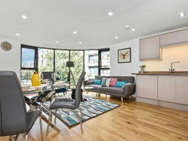 1 Bedrooms Flat for rent in Boyson Road, London SE17