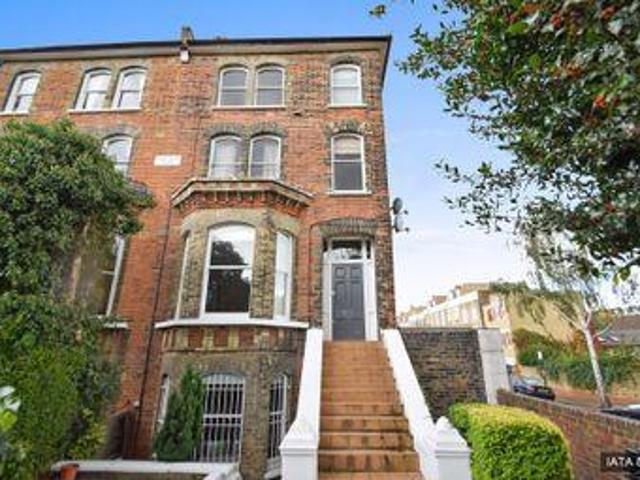 1 Bedrooms Flat for rent in Bolingbroke Grove, London SW11