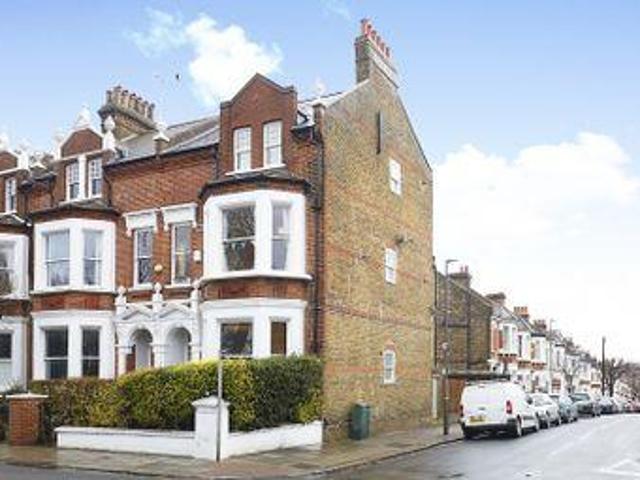1 Bedrooms Flat for rent in Bollingbroke Road, London SW11
