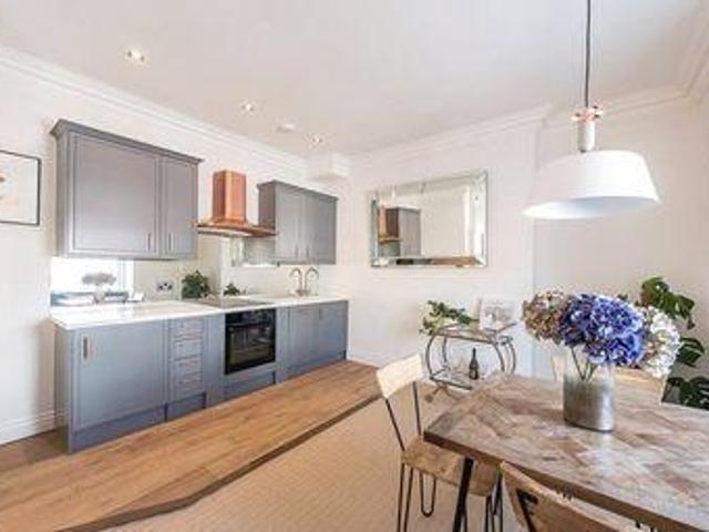 1 Bedrooms Flat for rent in Bolton Gardens, London SW5