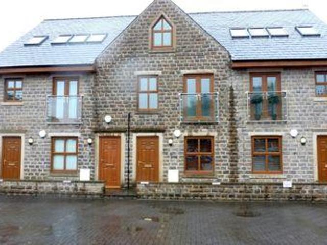1 Bedrooms Flat for rent in Bolton Road West, Holcombe Brook, Bury BL0
