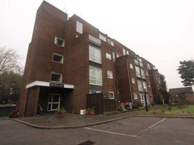 1 Bedrooms Flat for rent in Bath Road, Reading RG30