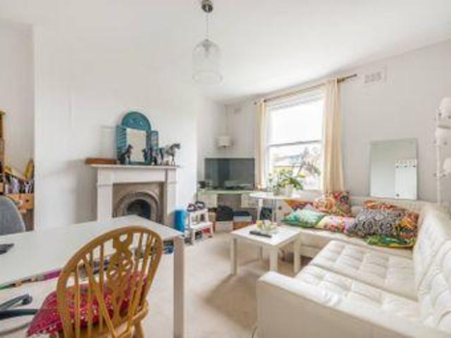 1 Bedrooms Flat for rent in Batoum Gardens, Shepherd´s Bush W6