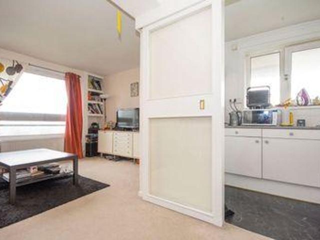 1 Bedrooms Flat for rent in Battersea Church Road, London SW11
