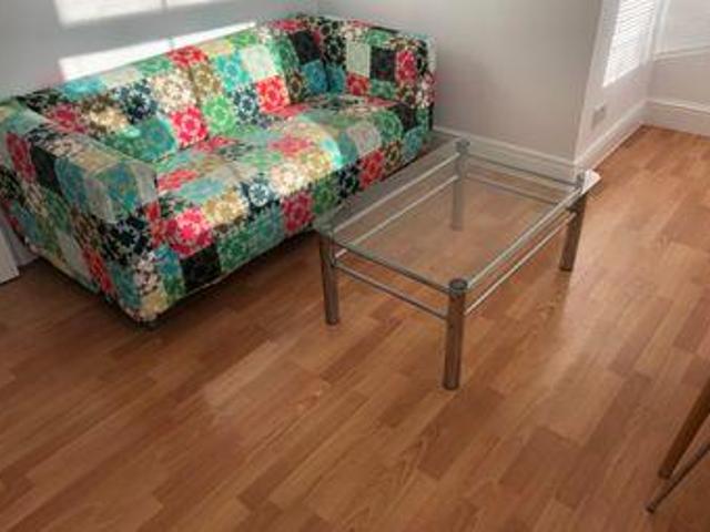 1 Bedrooms Flat for rent in Battersea High Street, Clapham Junction SW11