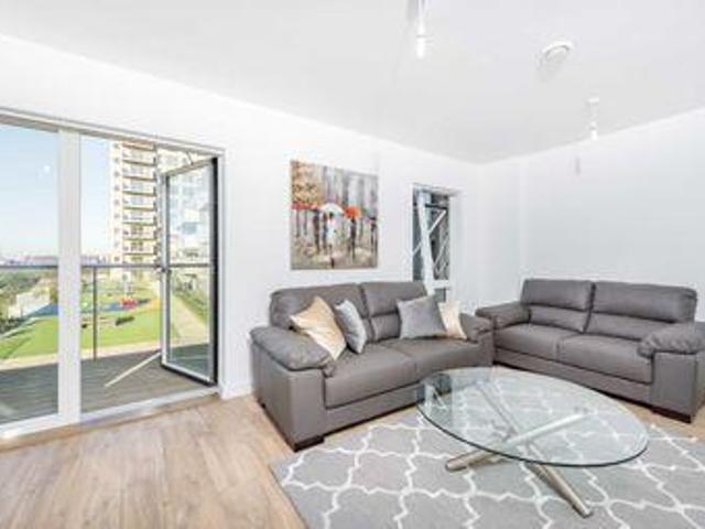 1 Bedrooms Flat for rent in Bawley Court, Magellan Boulevard, Royal Docks, London E16