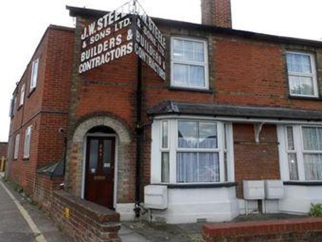 1 Bedrooms Flat for rent in Baddow Road, Chelmsford CM2