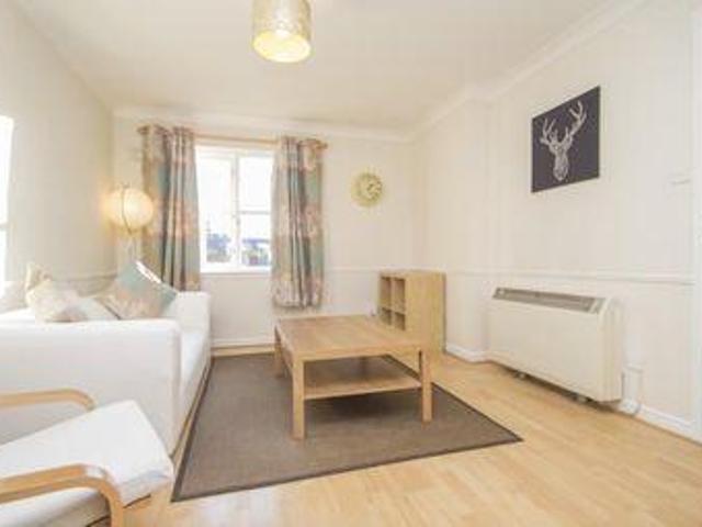 1 Bedrooms Flat for rent in Balbirnie Place, Roseburn, Edinburgh EH12