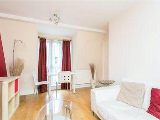 1 Bedrooms Flat for rent in Bartholomew Square, Cudworth Street, Bethnal Green E1