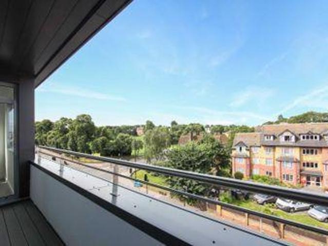 1 Bedrooms Flat for rent in Bartlett Street, South Croydon CR2