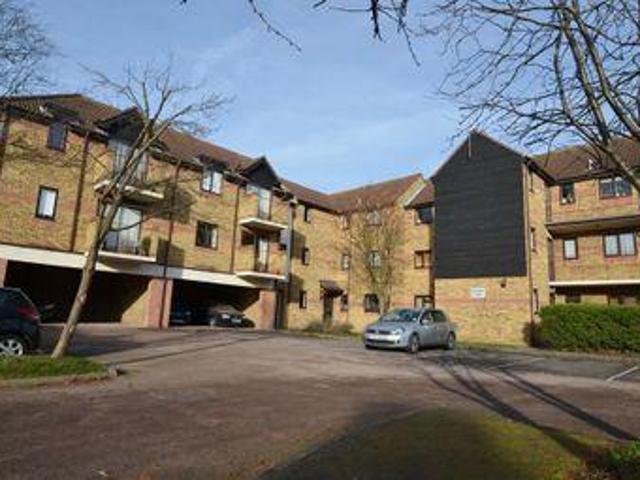 1 Bedrooms Flat for rent in Betjeman Court, Bentinck Road, West Drayton UB7