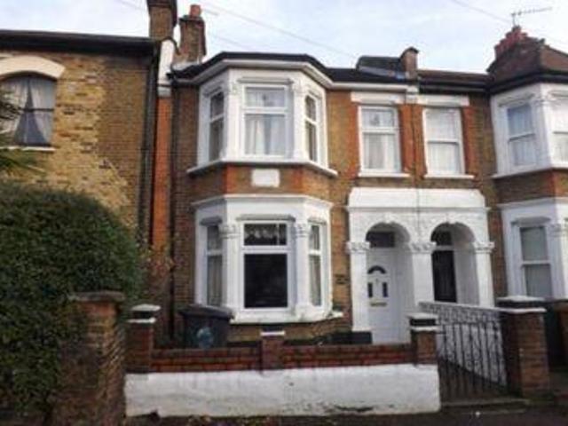 1 Bedrooms Flat for rent in Beulah Road, Walthamstow Village, London E17