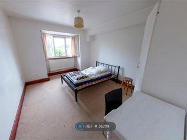 1 Bedrooms Flat for rent in Beverley Court, London SW20