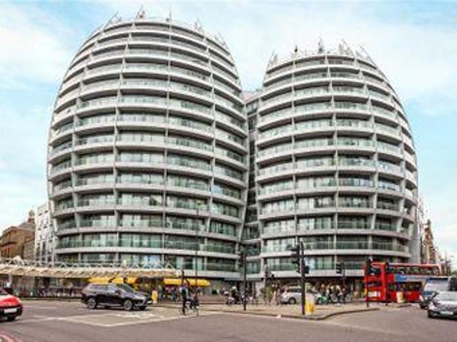 1 Bedrooms Flat for rent in Bezier Apartments, City Road, Old Street Roundabout, London EC1Y