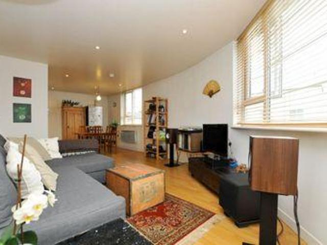 1 Bedrooms Flat for rent in Beatty Road, London N16