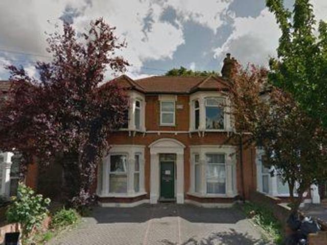 1 Bedrooms Flat for rent in Belgrave Road, Ilford IG1