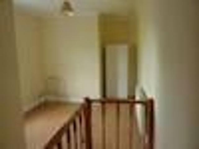 1 Bedrooms Flat for rent in Belton Road, Willesden Green NW2