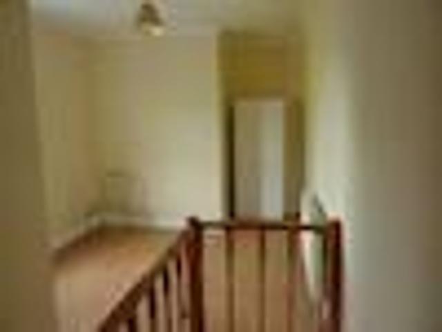 1 Bedrooms Flat for rent in Belton Road, Willesden Green NW2