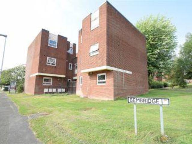 1 Bedrooms Flat for rent in Bembridge, Brookside, Telford TF3