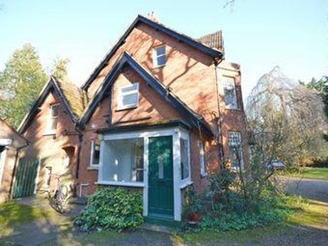 1 Bedrooms Flat for rent in Bentley Road, Trumpington, Cambridge CB2
