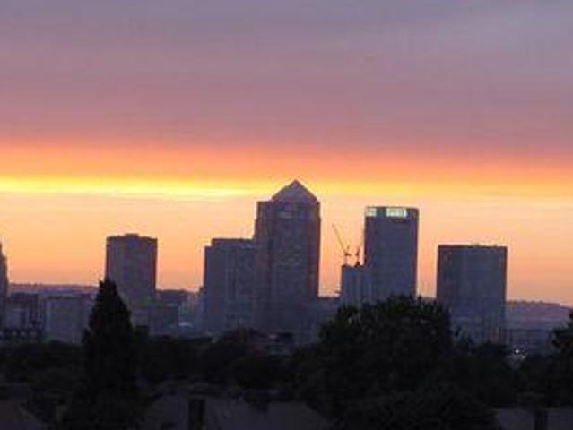 1 Bedrooms Flat for rent in Berber Parade, London SE18