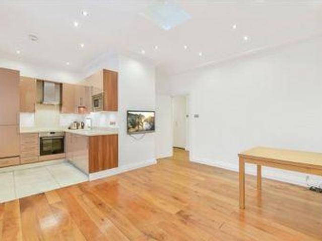 1 Bedrooms Flat for rent in Berkeley Street, London W1J