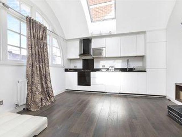 1 Bedrooms Flat for rent in Berwick Street, London W1F