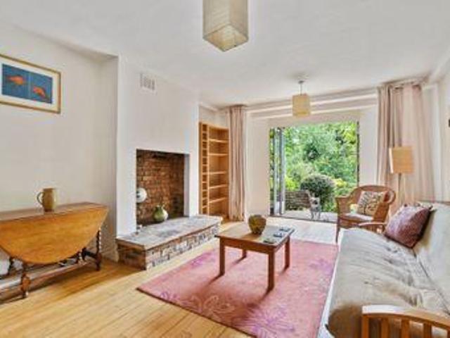 1 Bedrooms Flat for rent in Bf, Onslow Gardens, Muswell Hill N10