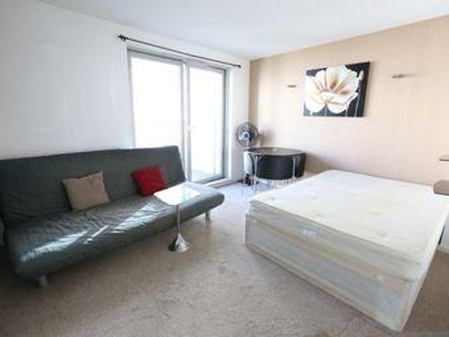 1 Bedrooms Flat for rent in Biscayne Avenue, London E14