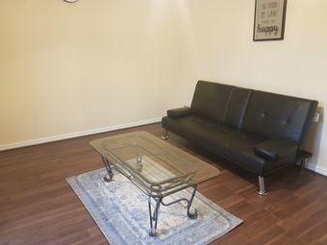 1 Bedrooms Flat for rent in Bluebell Way, Ilford IG1