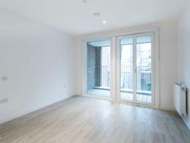 1 Bedrooms Flat for rent in Blyth Road, Hayes UB3